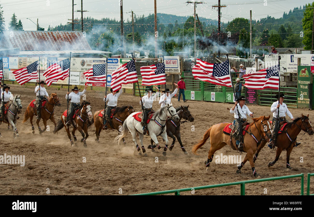 Women horse drill team hi-res stock photography and images - Alamy