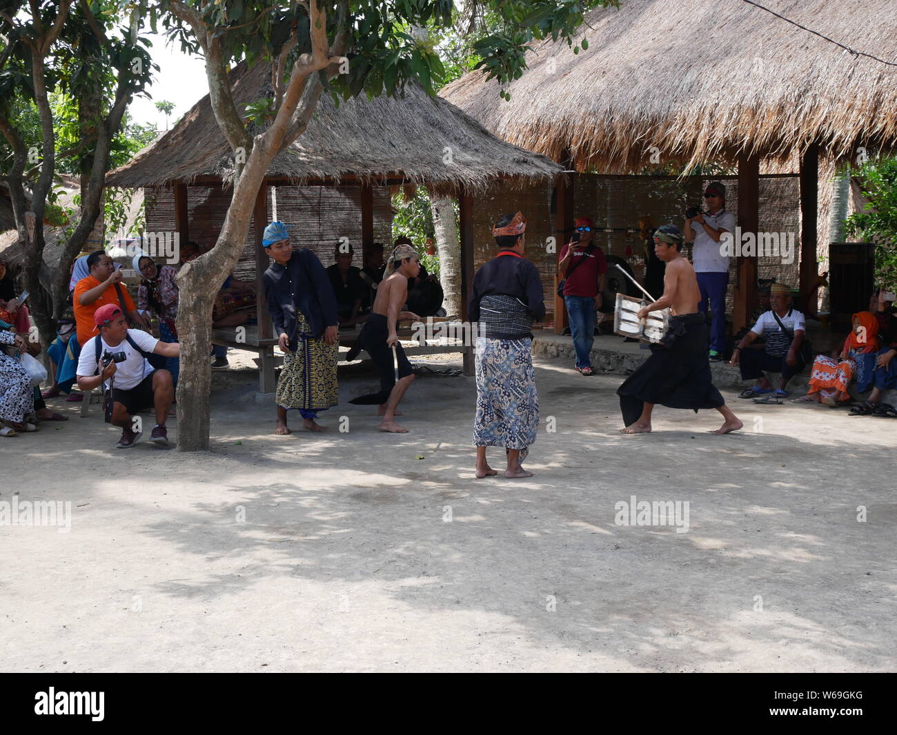 Sasak hi-res stock photography and images - Alamy