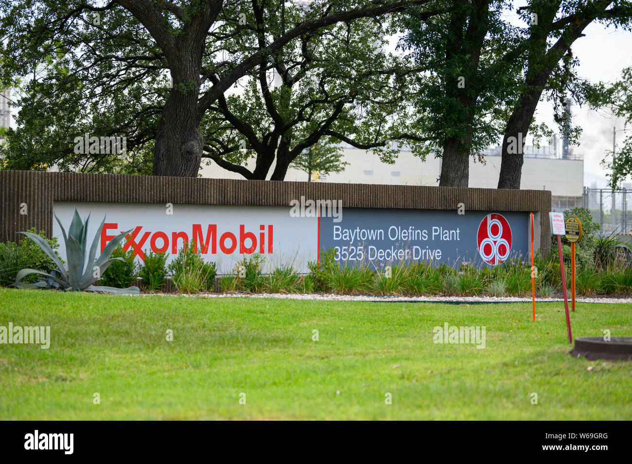 Baytown exxonmobil hi-res stock photography and images - Alamy