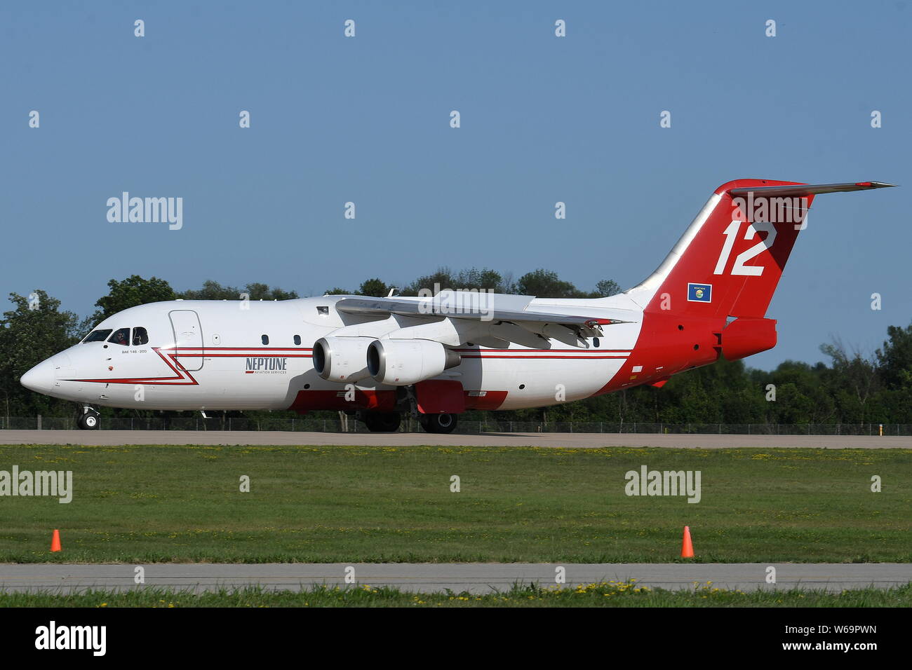 Neptune aviation hi-res stock photography and images - Alamy
