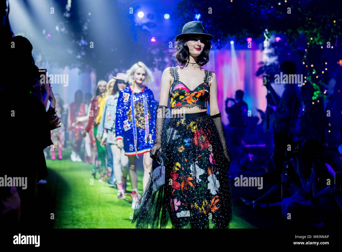 Models display new creations during the 2019 Spring Collection Fashion ...