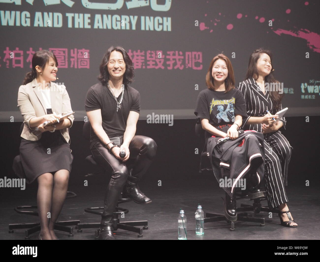 **TAIWAN OUT**American theater actor and singer Michael K. Lee, second ...