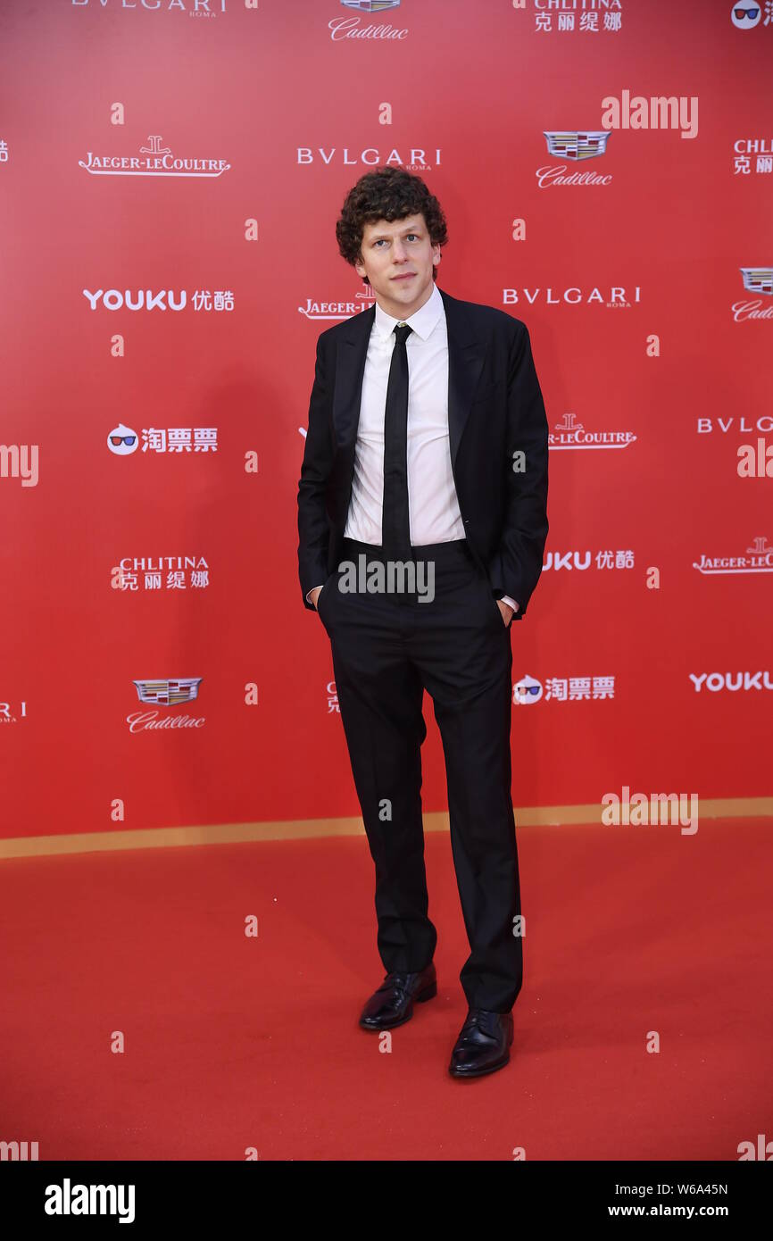 American actor Jesse Eisenberg arrives on the red carpet for the ...