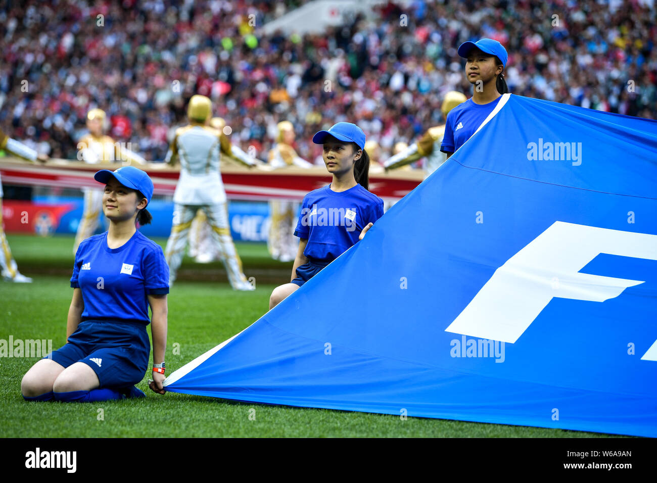 Group i match between russia hi-res stock photography and images - Alamy
