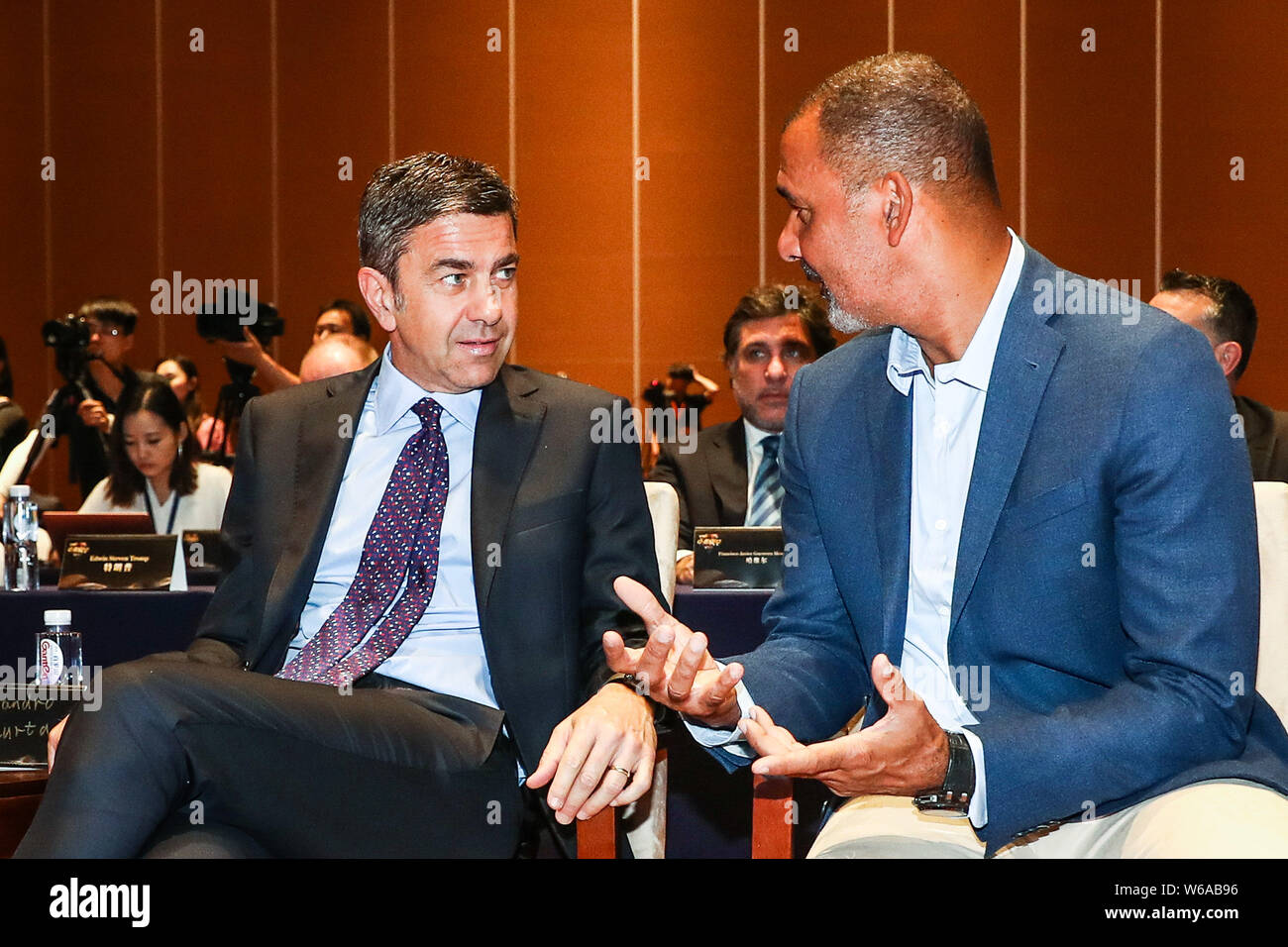 Dutch football manager and former football player Ruud Gullit, right ...