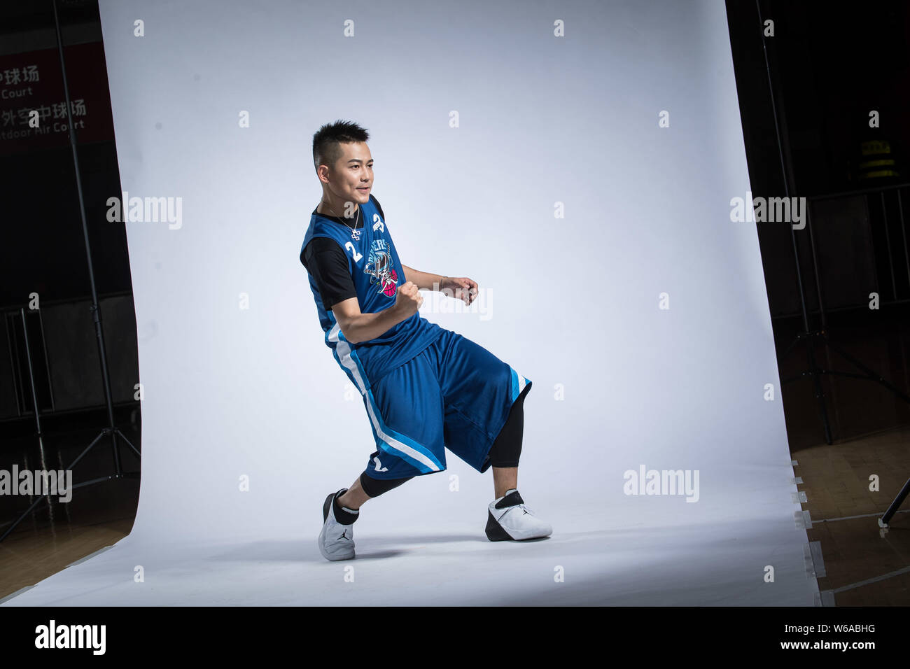 **EXCLUSIVE**Portrait of Chinese singer Su Xing for the 2018 Super ...