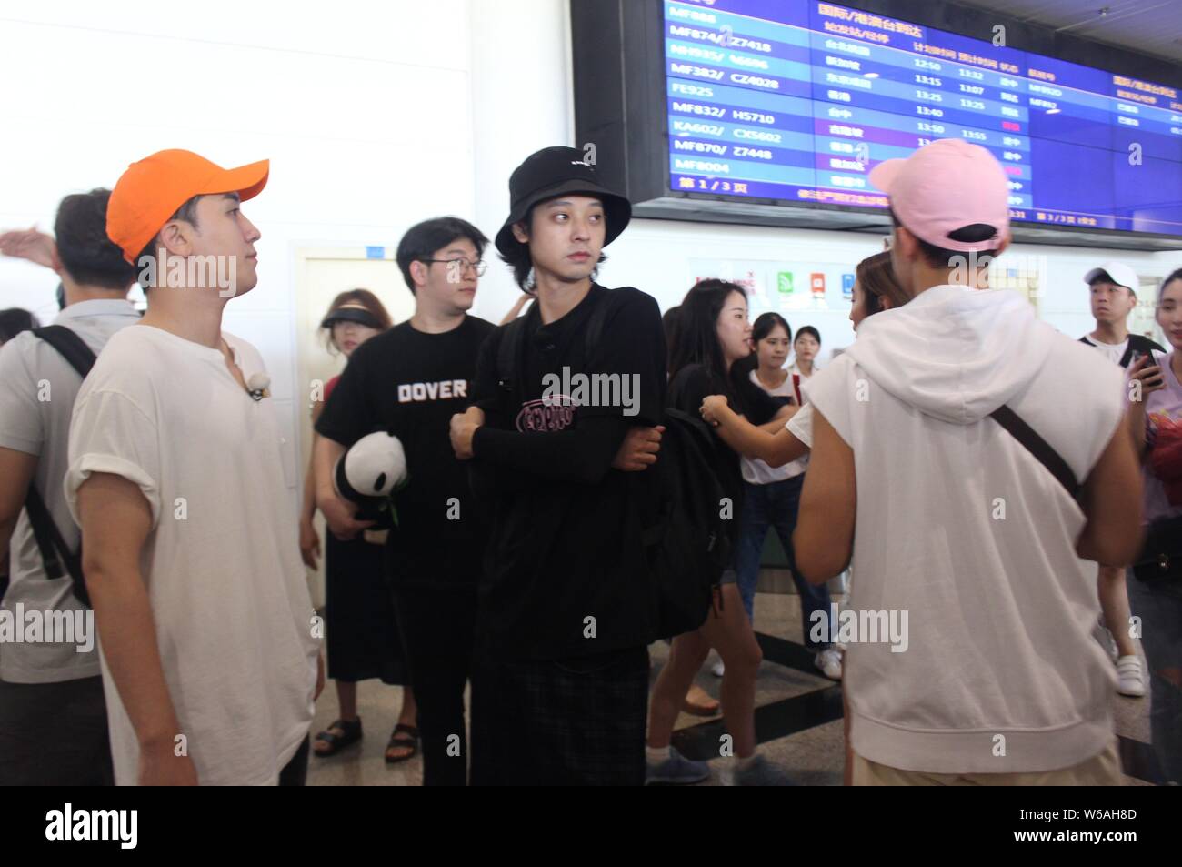 (From left) South Korean singer and actor Lee Seung-hyun, better known ...