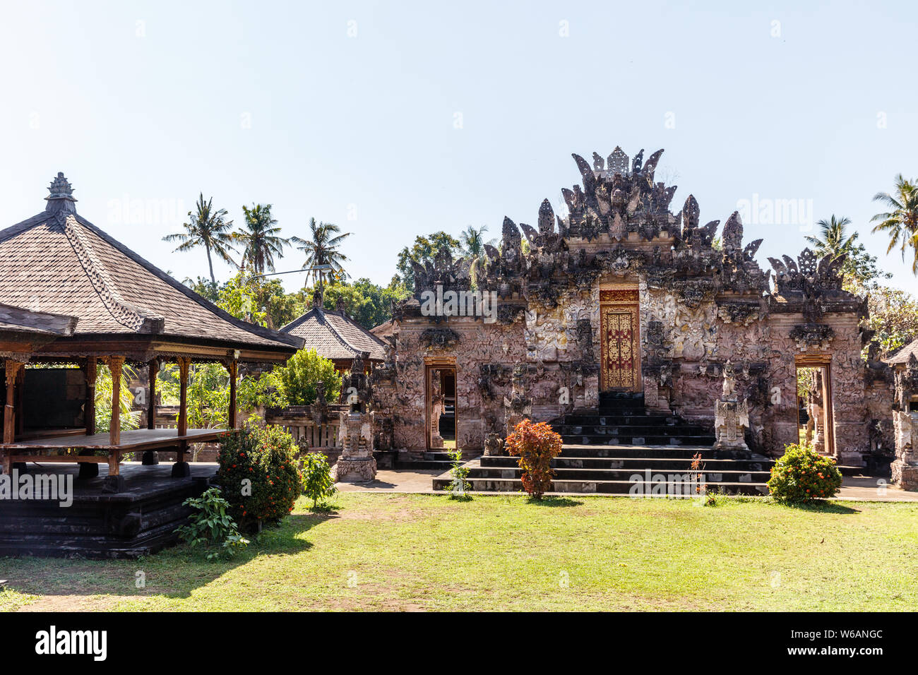 Pura Beji Sangsit - a northern Balinese Hindu temple. Sangsit village ...