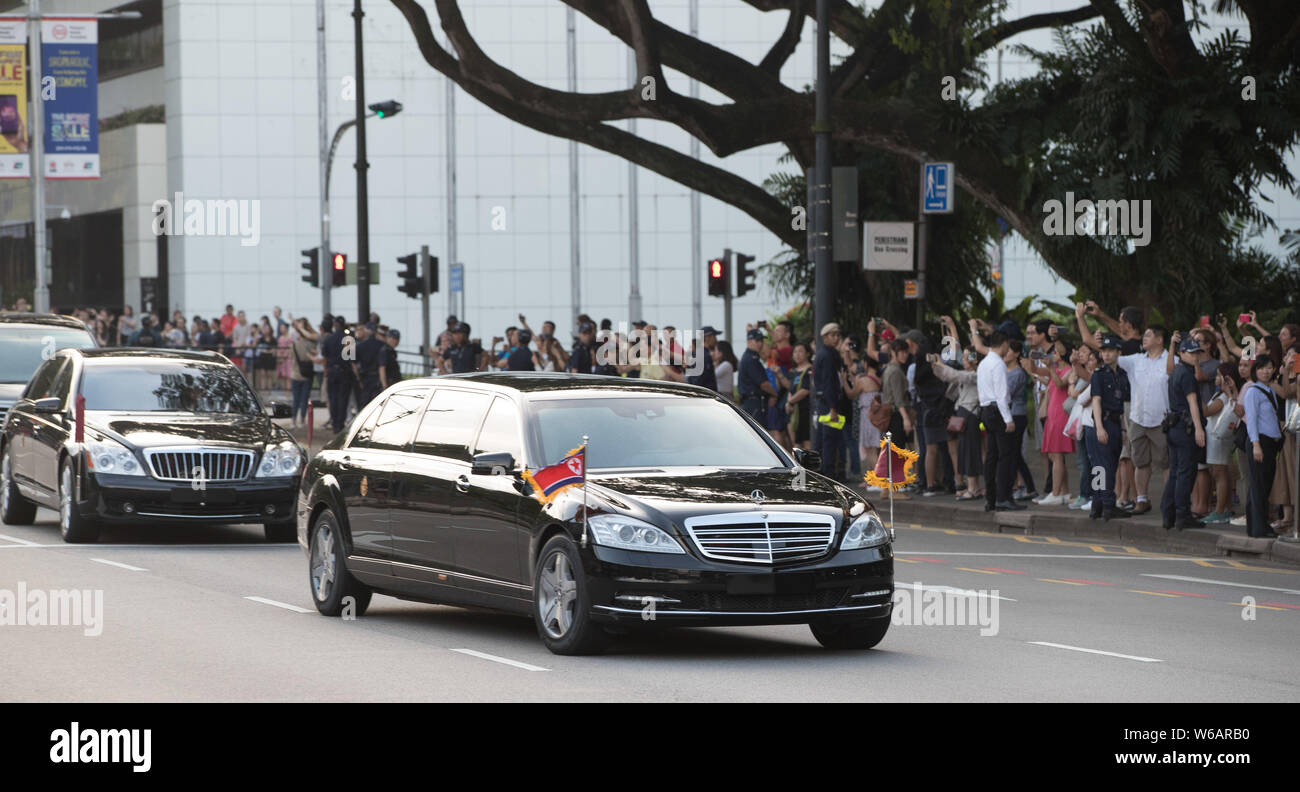 The limousine carrying North Korea leader Kim Jong-un arrives at the ...
