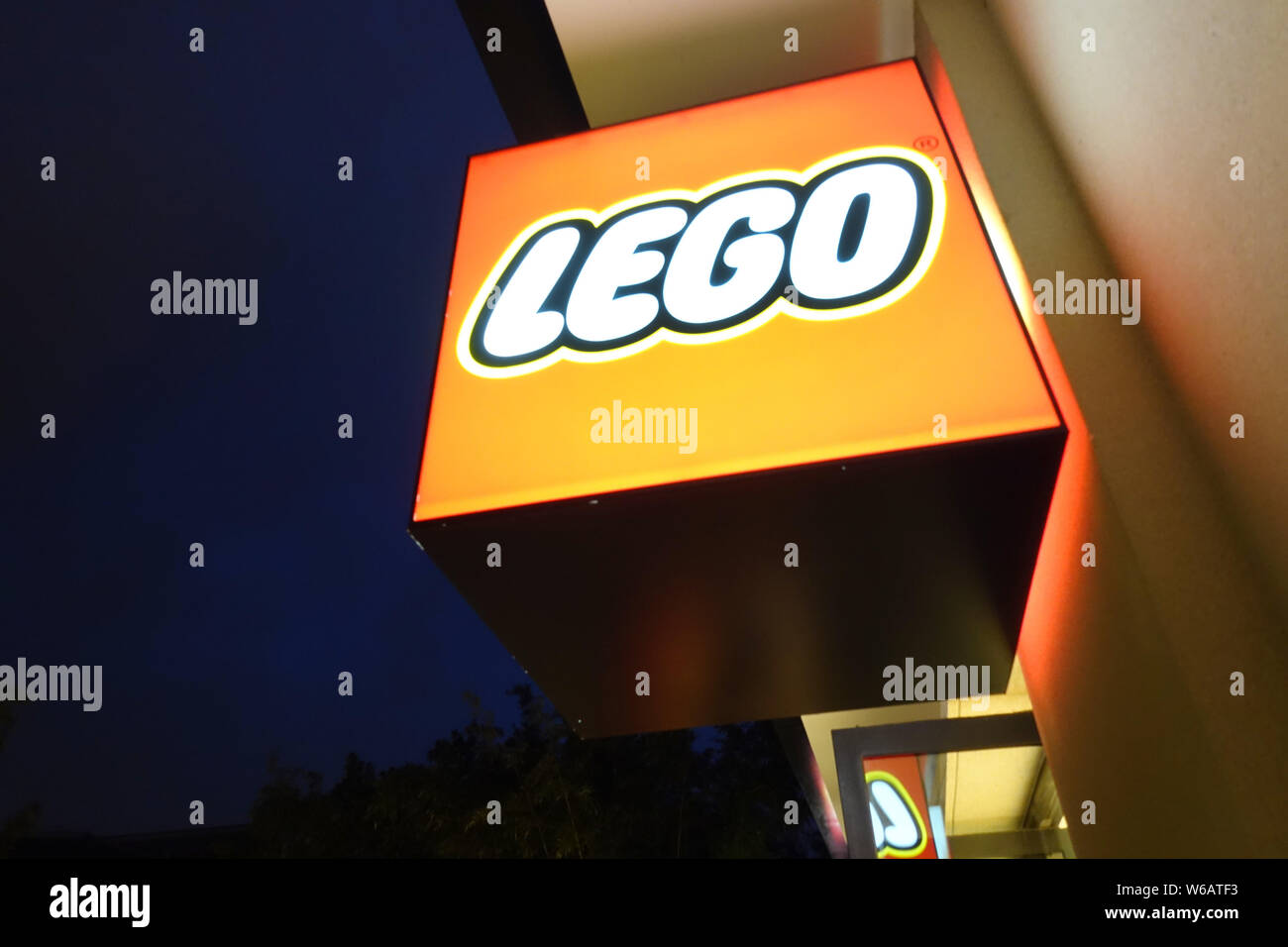 Denmark lego flagship store hi-res stock photography and images - Alamy