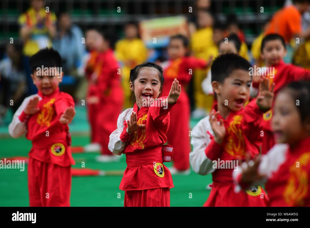 Children martial arts hi-res stock photography and images - Alamy