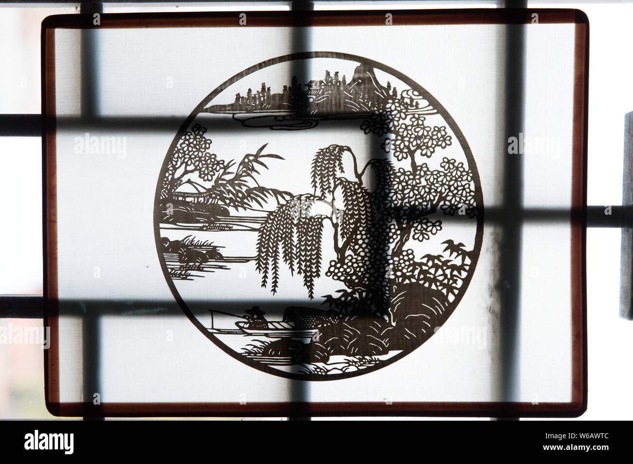 Chinese paper cutting yangzhou hi-res stock photography and images - Alamy