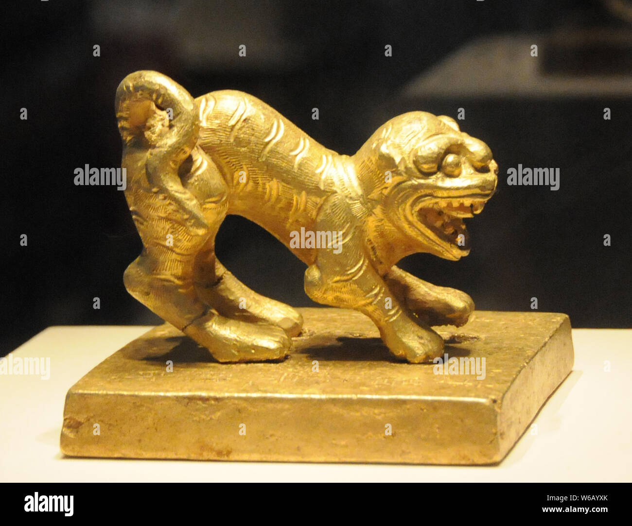 A gold relic unearthed from the sunken boats owned by peasant leader ...