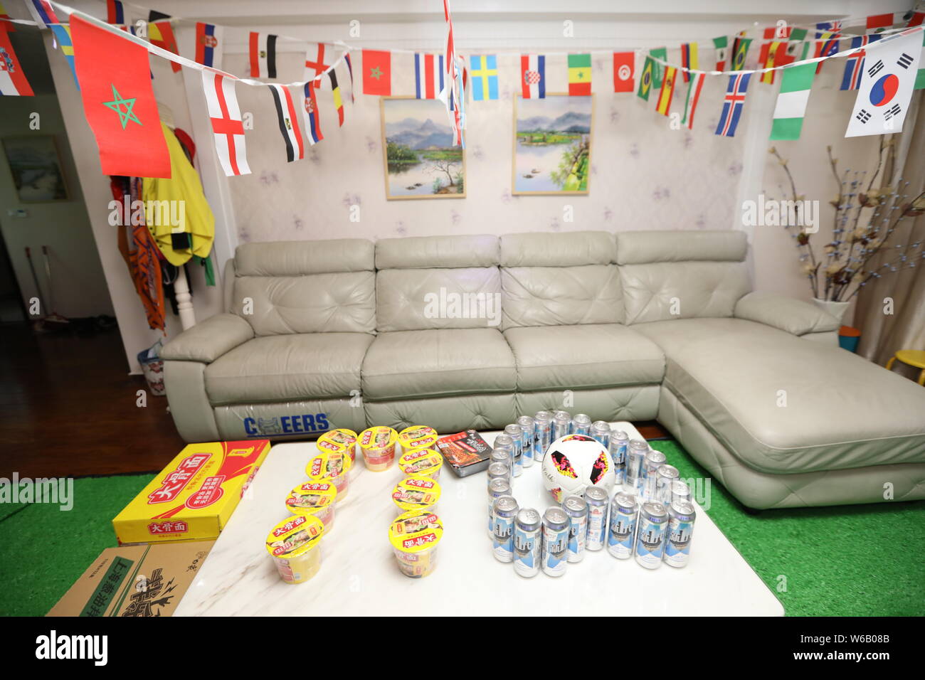 Xiao Rong High Resolution Stock Photography and Images - Alamy