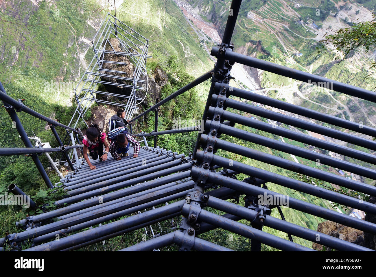 800 meter cliff on a steel ladder hi-res stock photography and images ...