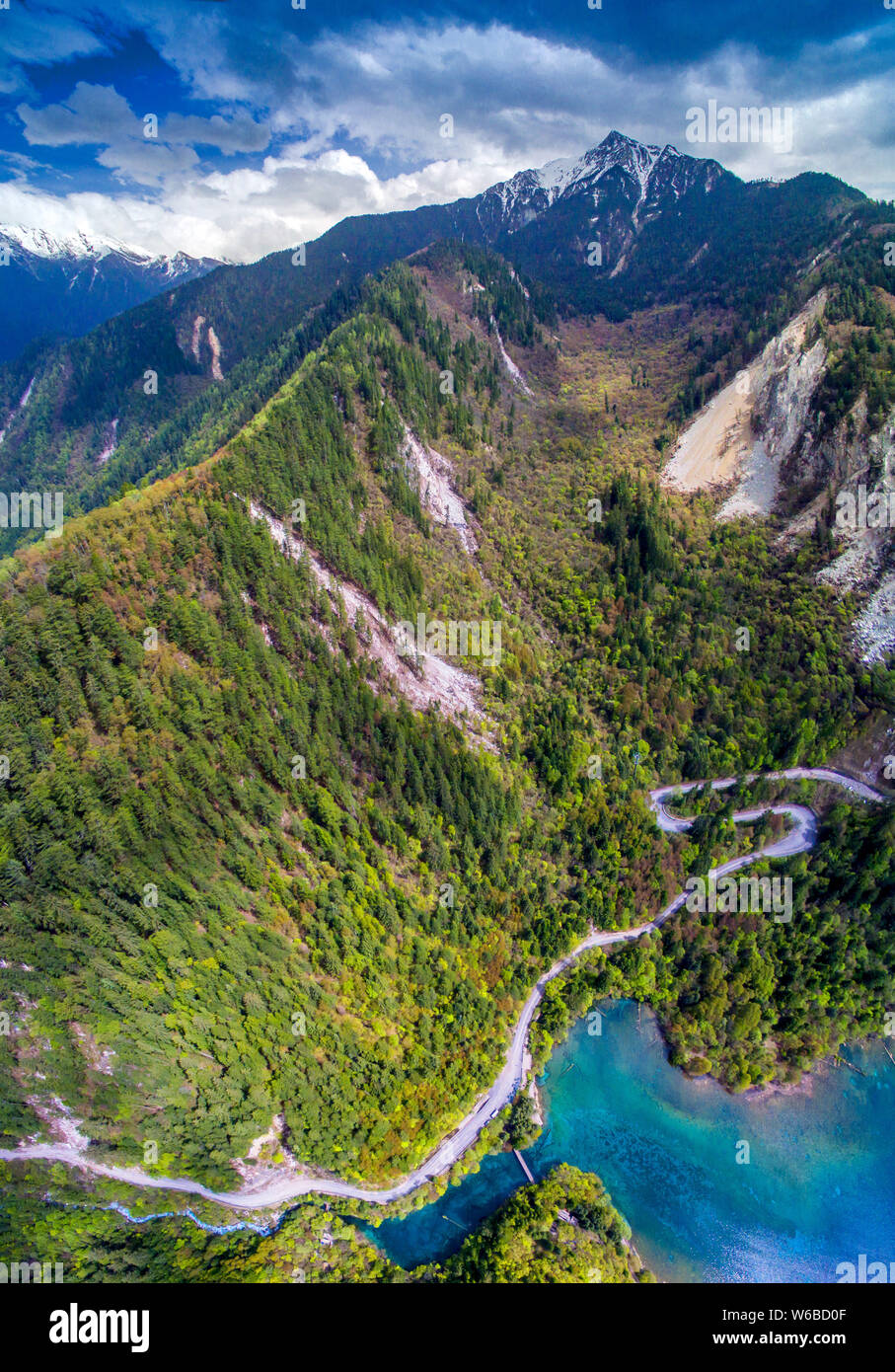 Five flower lake china hi-res stock photography and images - Alamy
