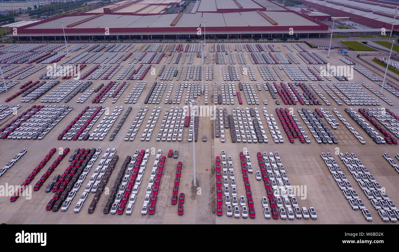 Sgmw hi-res stock photography and images - Alamy