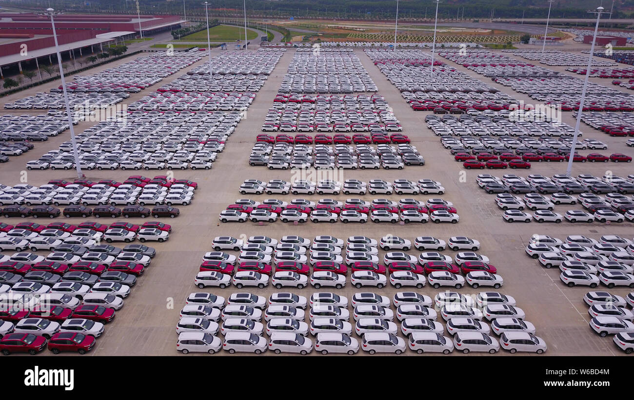 Sgmw hi-res stock photography and images - Alamy