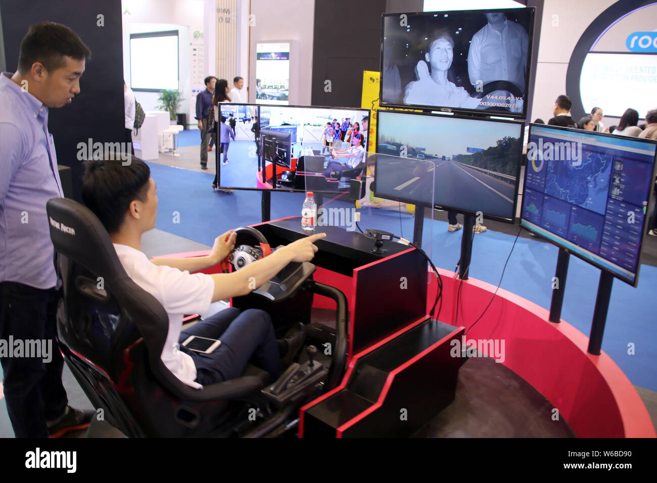 Driving simulation hi-res stock photography and images - Alamy