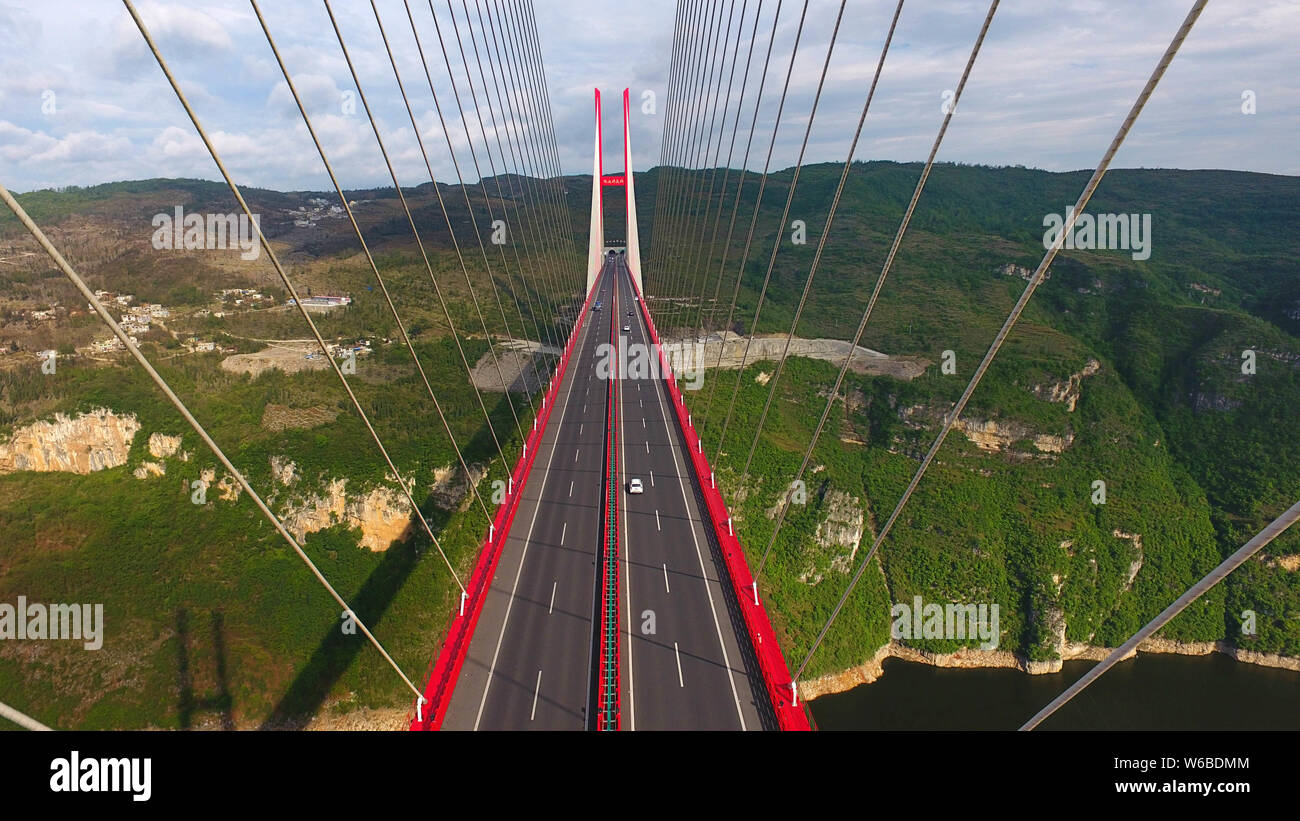 Yachi river bridge hi-res stock photography and images - Alamy