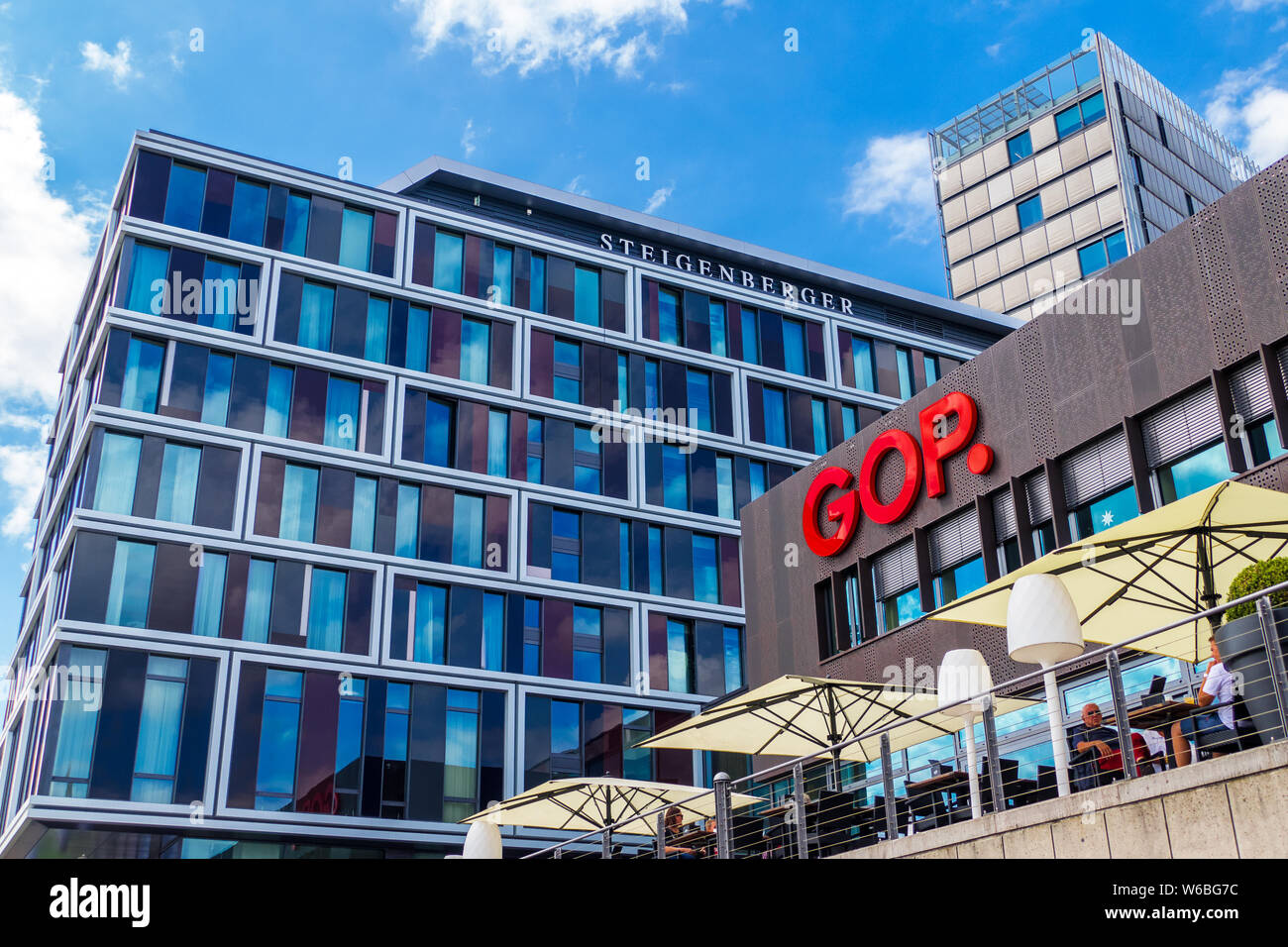 Gop variete theater hi-res stock photography and images - Alamy