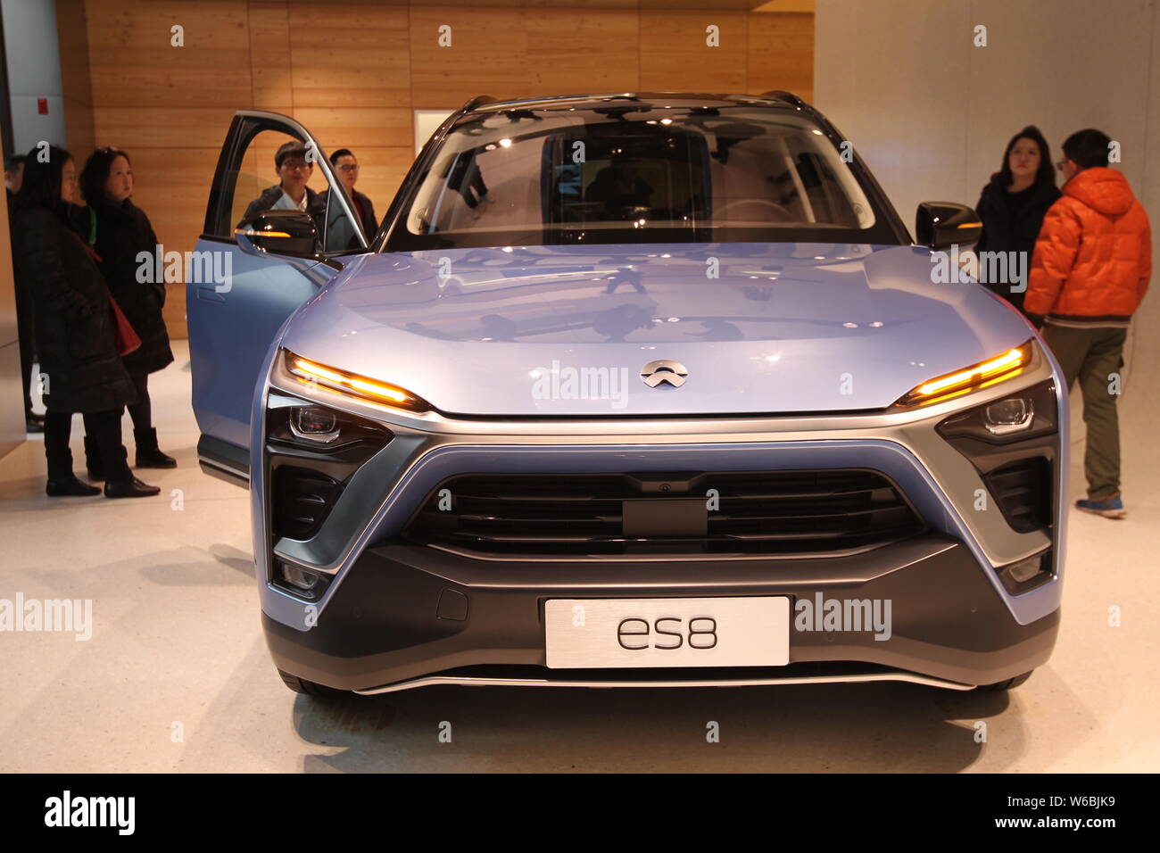 Chinese electric vehicle hi-res stock photography and images - Alamy