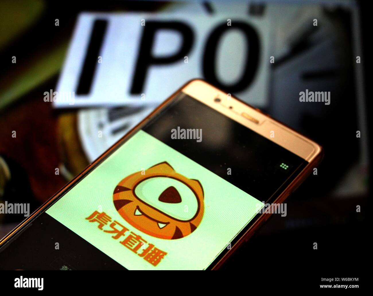 Yy gaming logo hi-res stock photography and images - Alamy