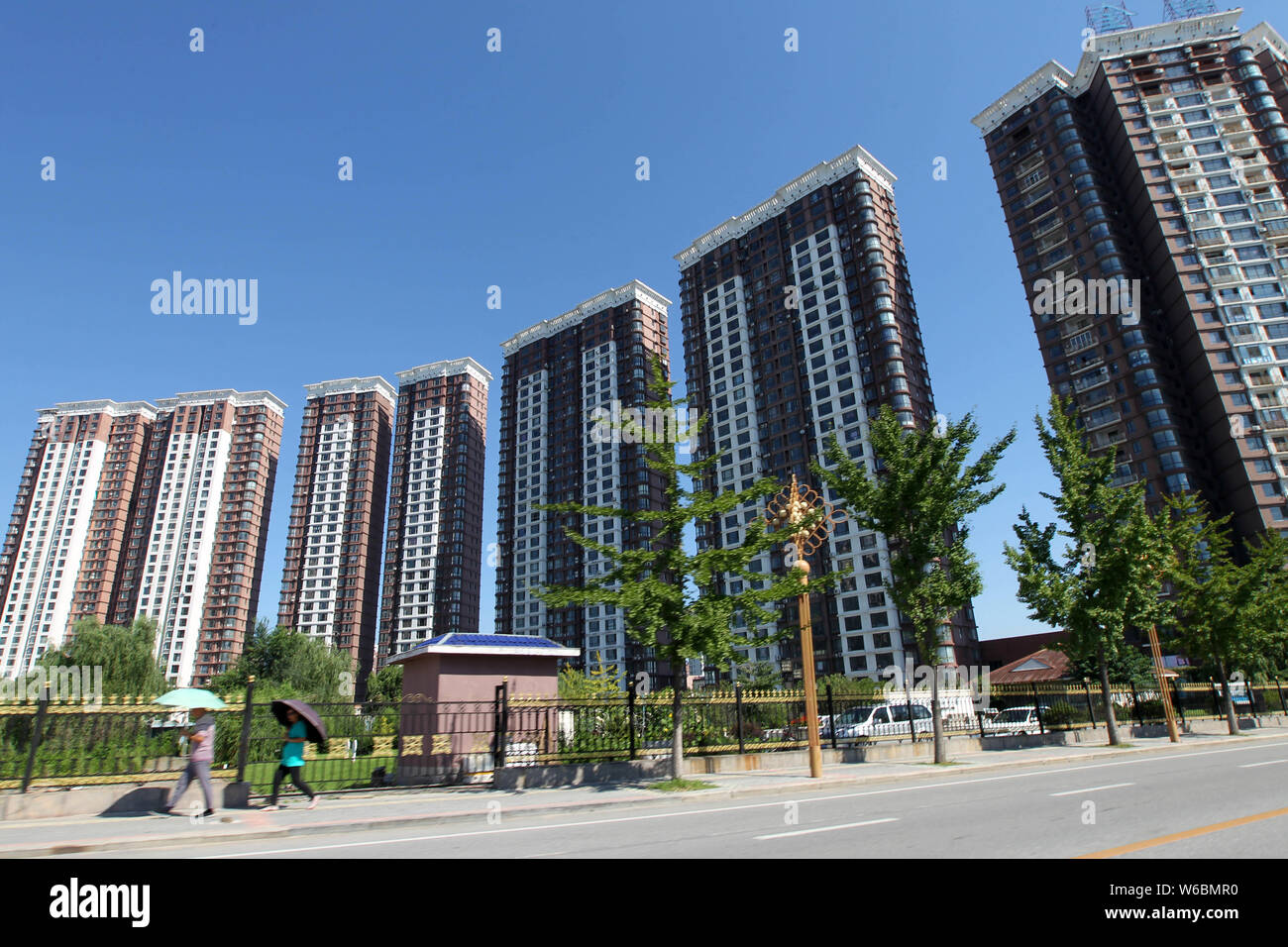 Projects high rise hi-res stock photography and images - Alamy
