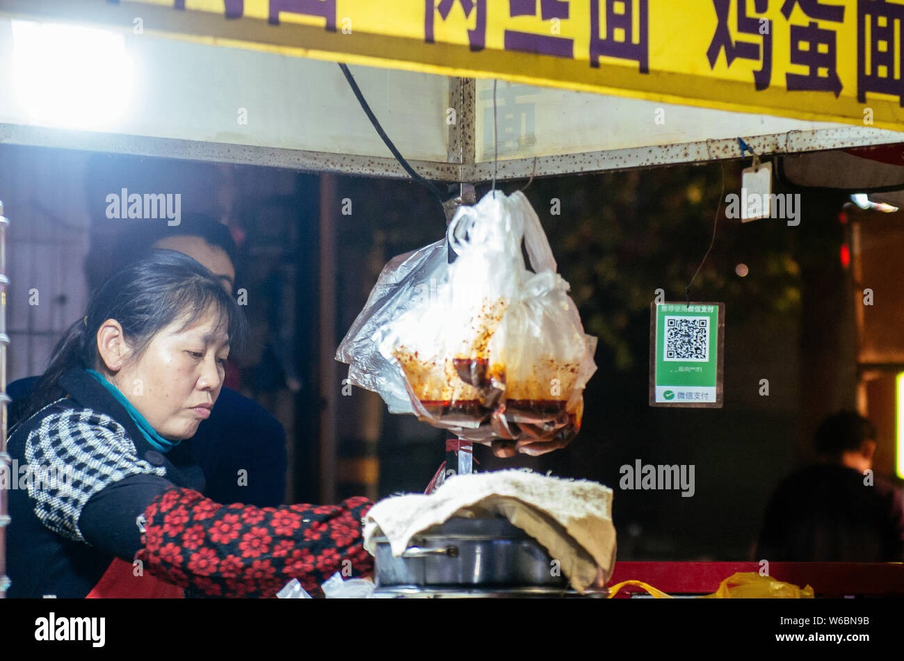 Alipay hong kong hi-res stock photography and images - Alamy