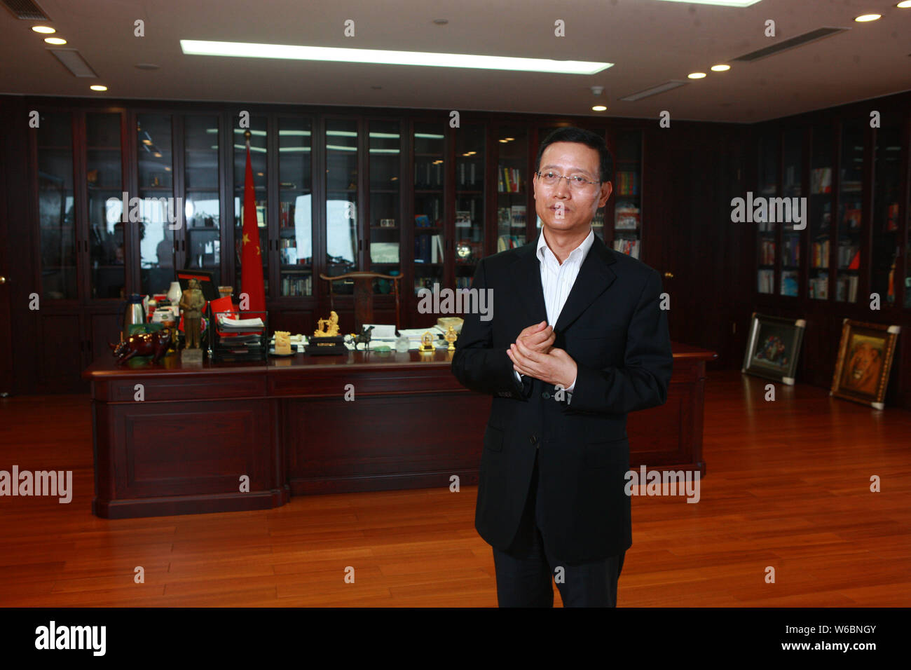 --FILE--Wang Yincheng, then Vice Chairman and President of People's ...