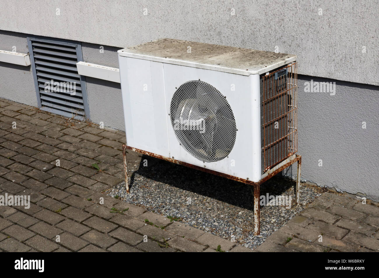 Wall Mounted Air Conditioning Unit High Resolution Stock Photography ...