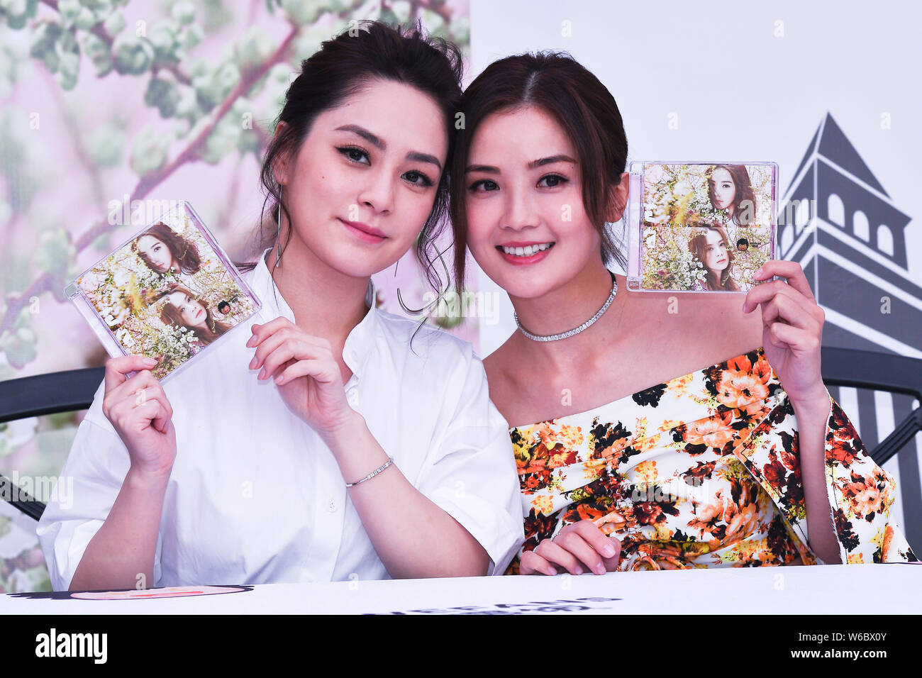 Charlene Choi and Gillian Chung of Hong Kong pop duo Twins attend an ...