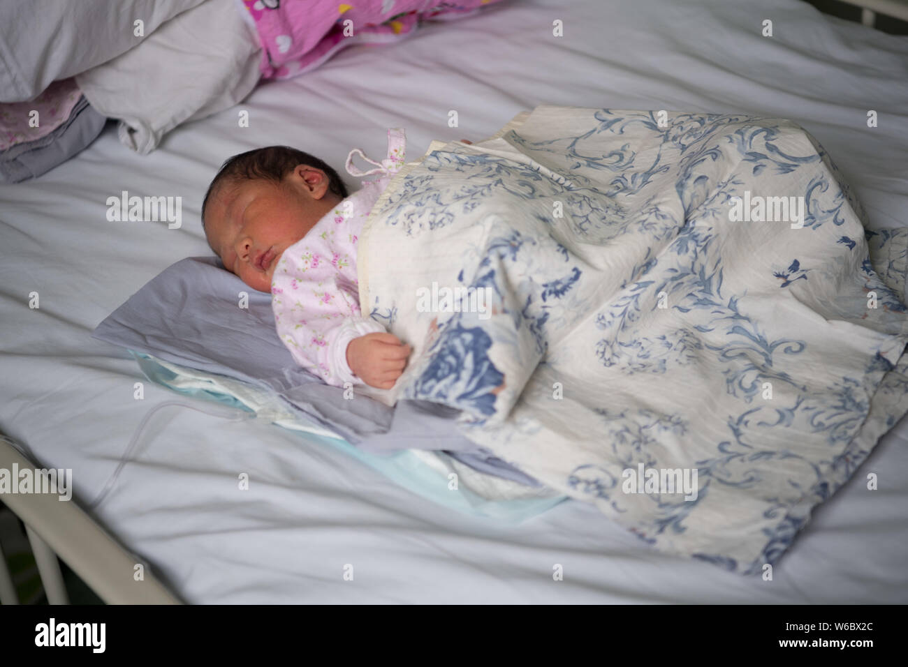 The baby boy, given birth by Chinese woman Tian, 26, who had Lou Gehrig ...