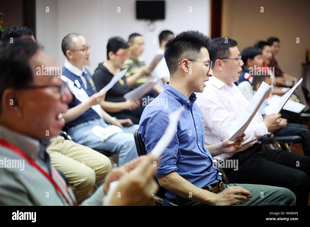 Theatre class during hi-res stock photography and images - Alamy