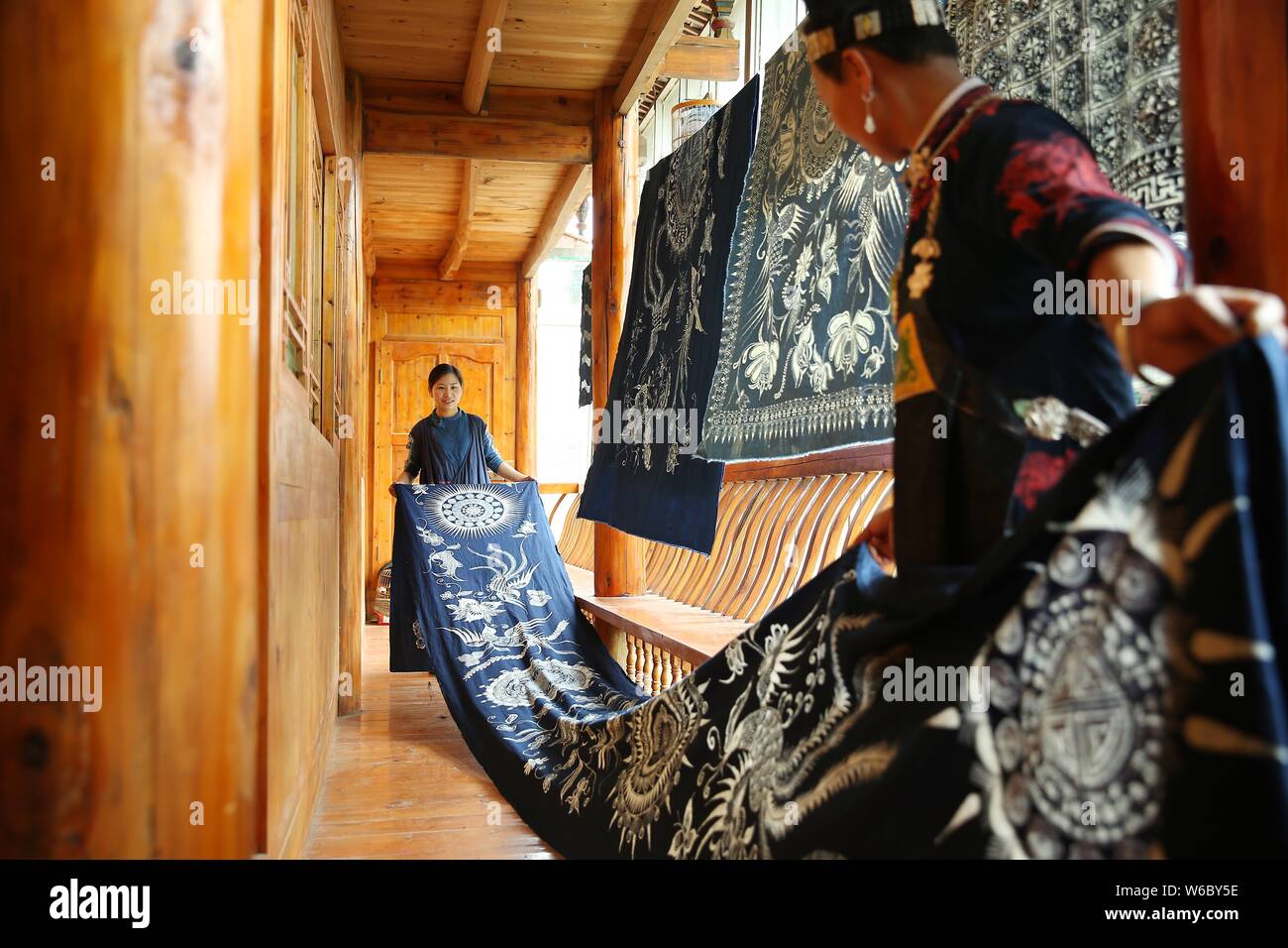 Batik drying hi-res stock photography and images - Alamy