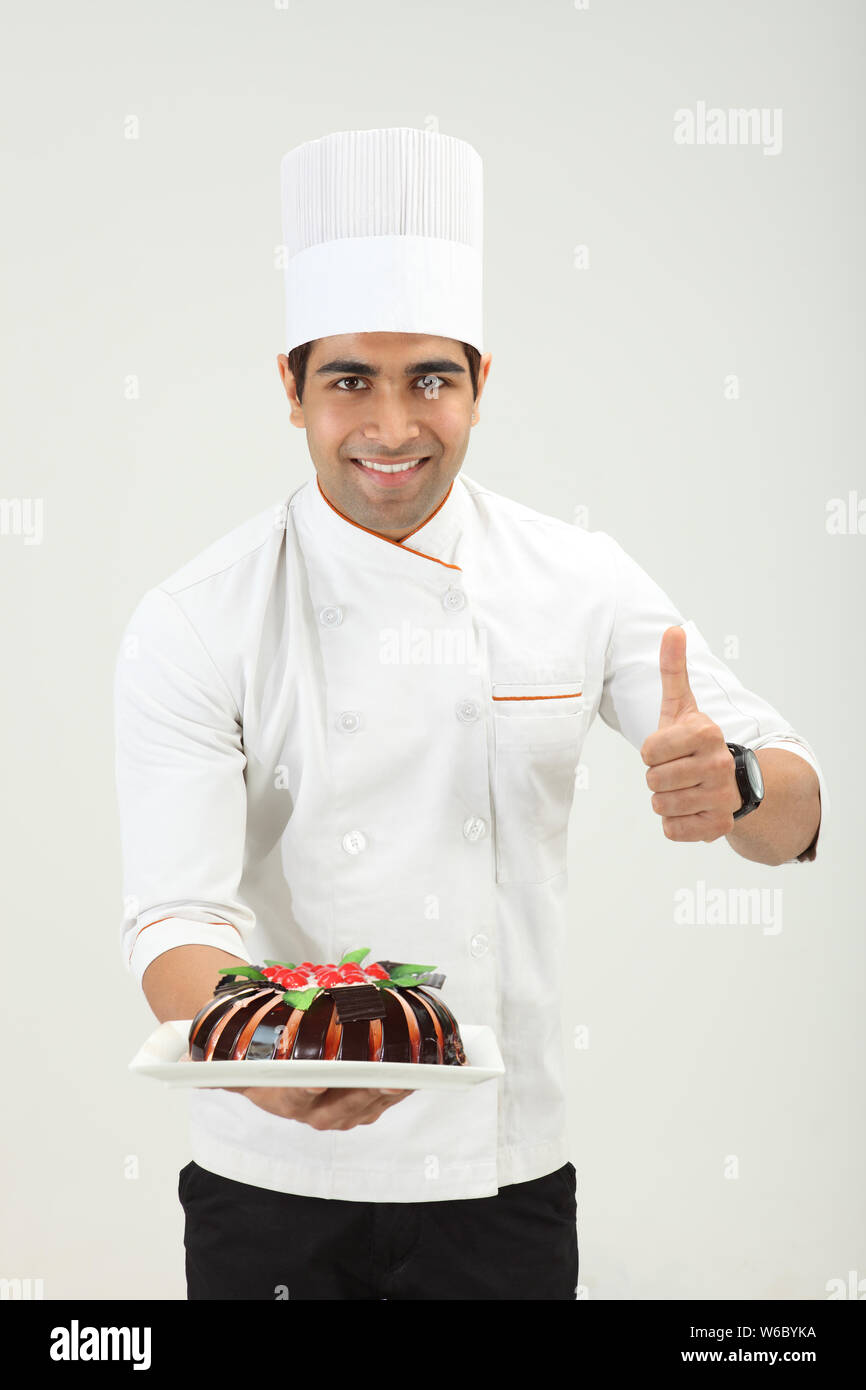 Man birthday cake finger hi-res stock photography and images - Alamy