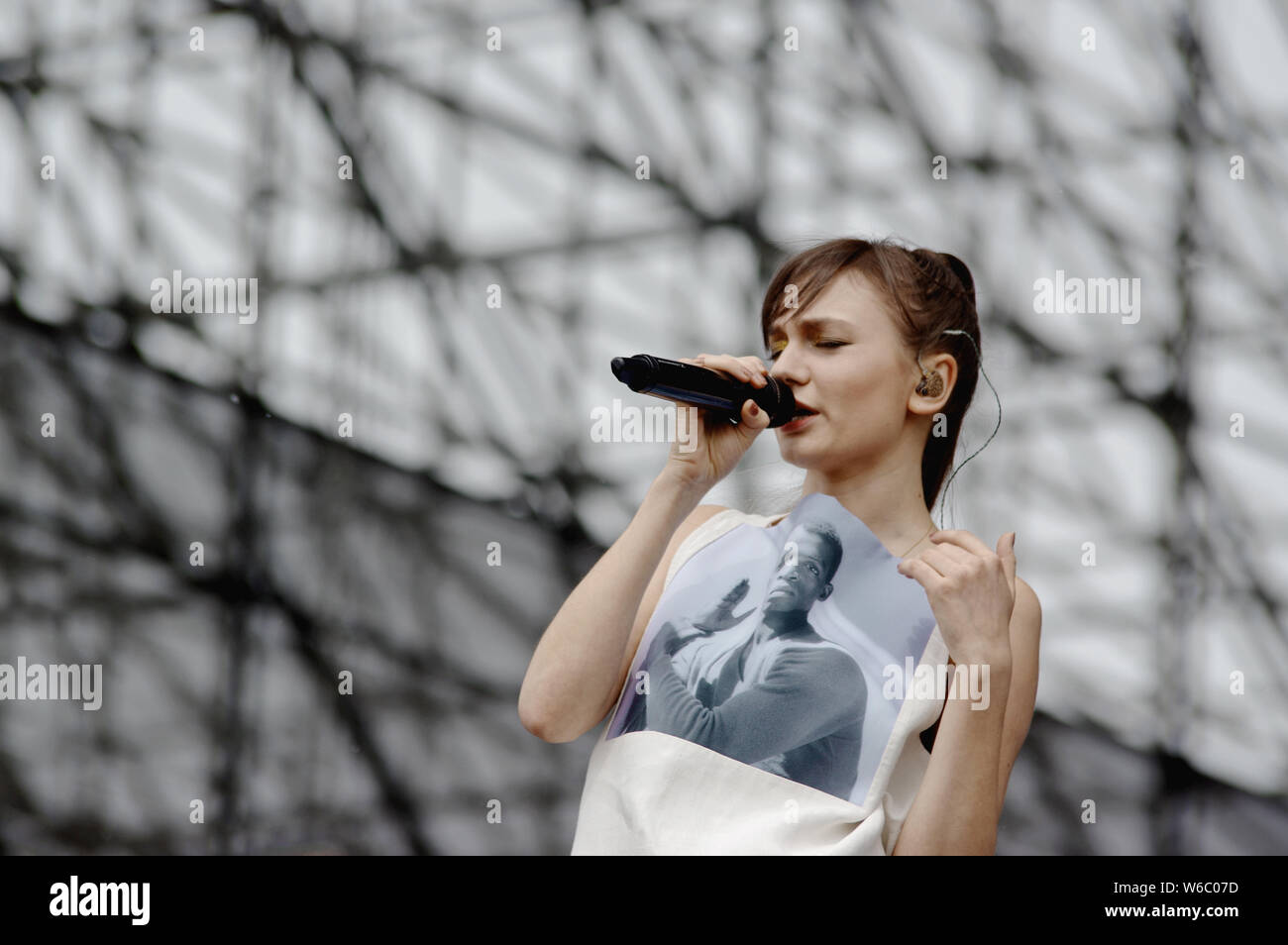 American singer Grace Martine Tandon, professionally known as Daya ...