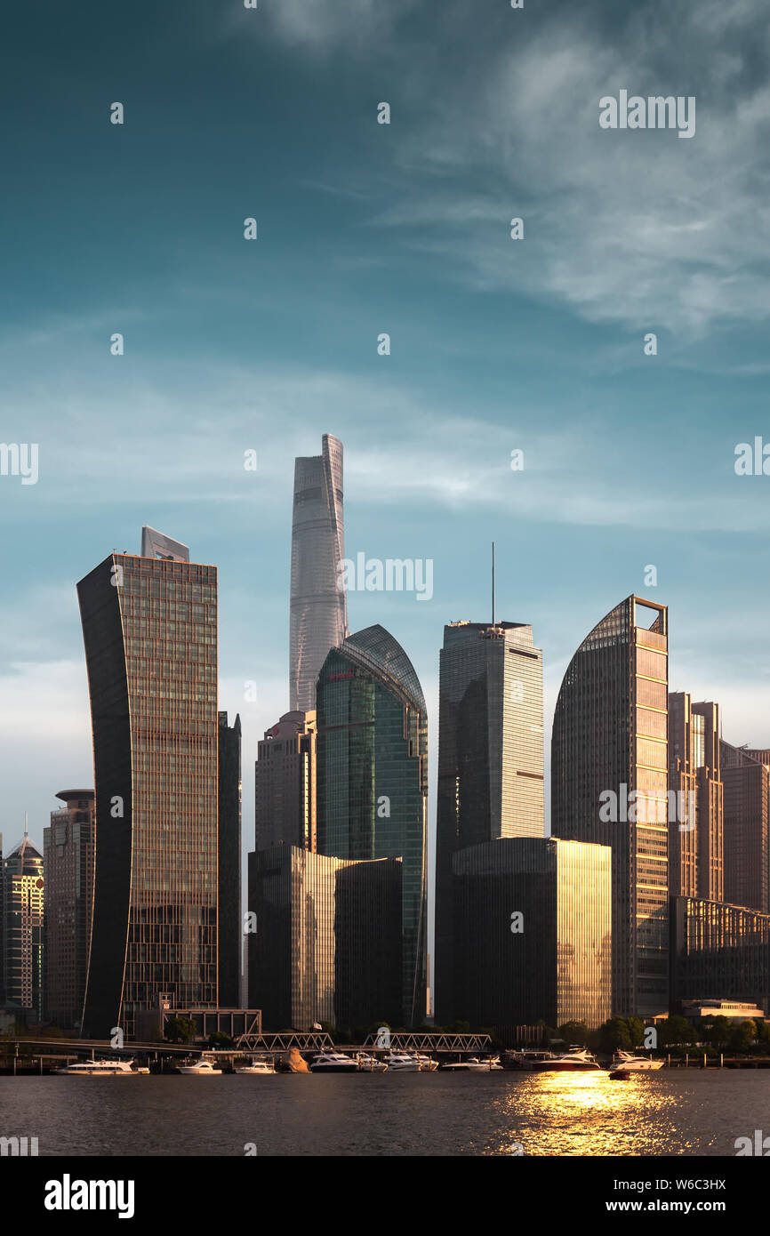 The Shanghai Tower, tallest, and other high-rise buildings and ...