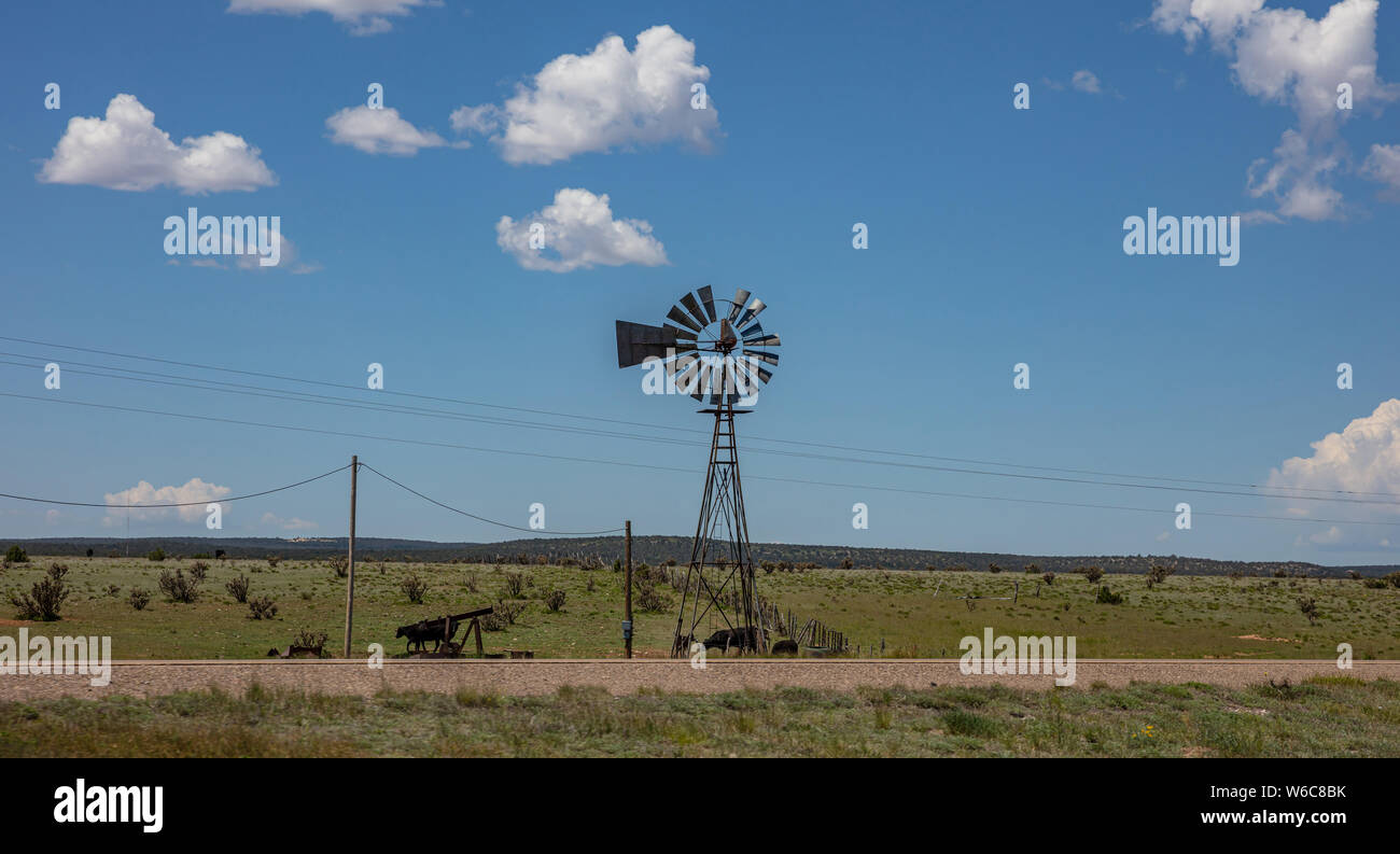 Old fashioned windmill hi-res stock photography and images - Alamy