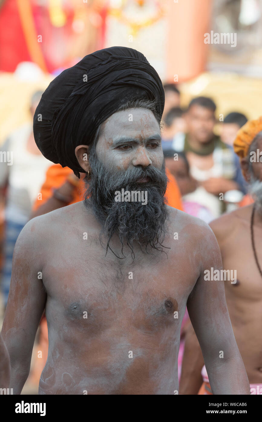 Naga sadhu hi-res stock photography and images - Alamy