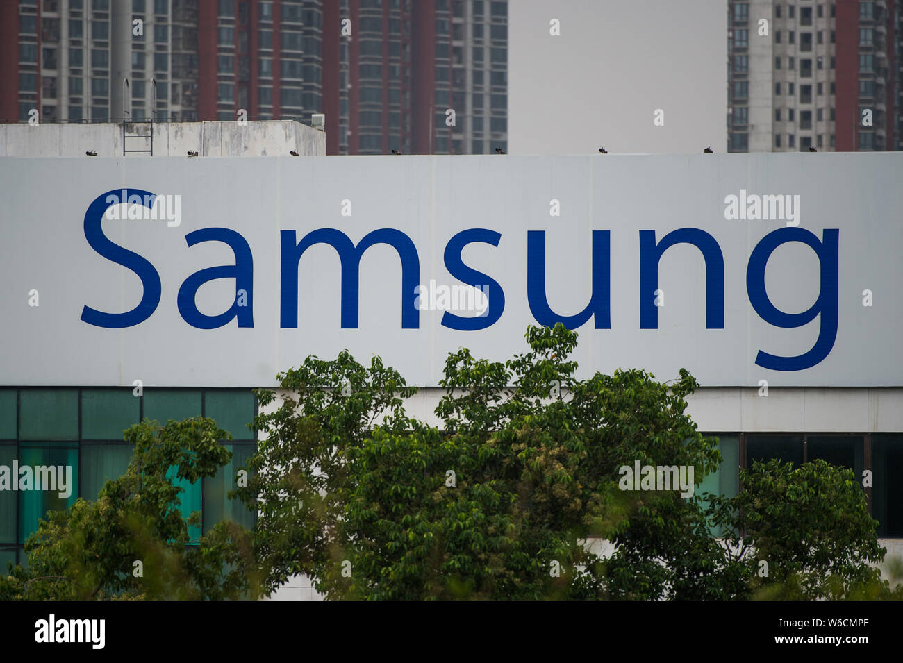 Manufacturing unit hi-res stock photography and images - Alamy