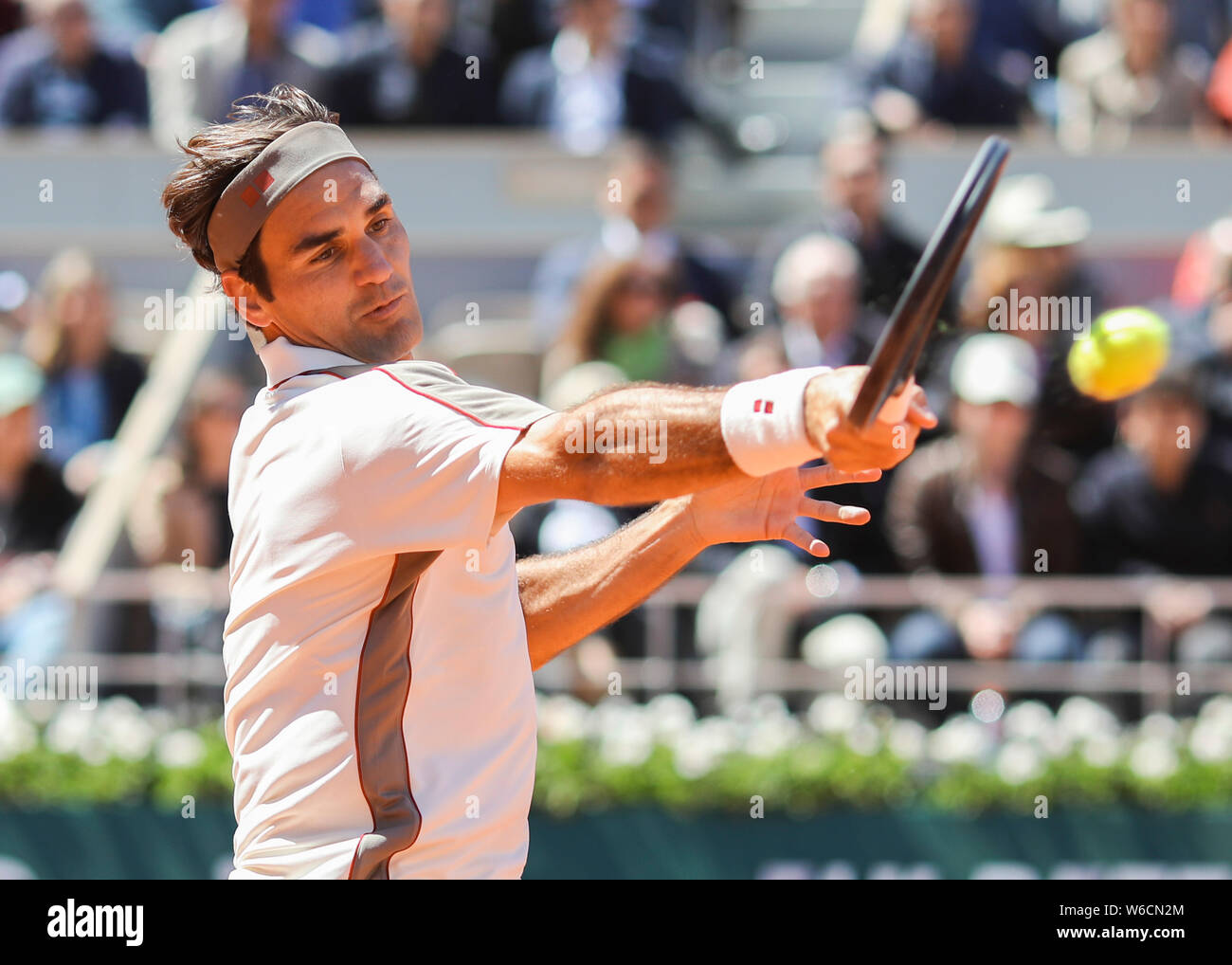 Roger federer hitting hi-res stock photography and images - Alamy