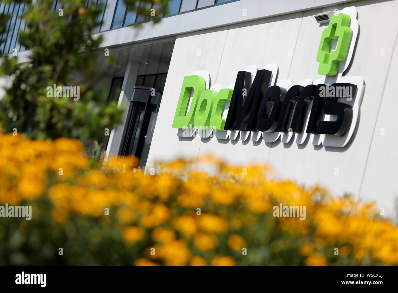 Docmorris logo hi-res stock photography and images - Alamy