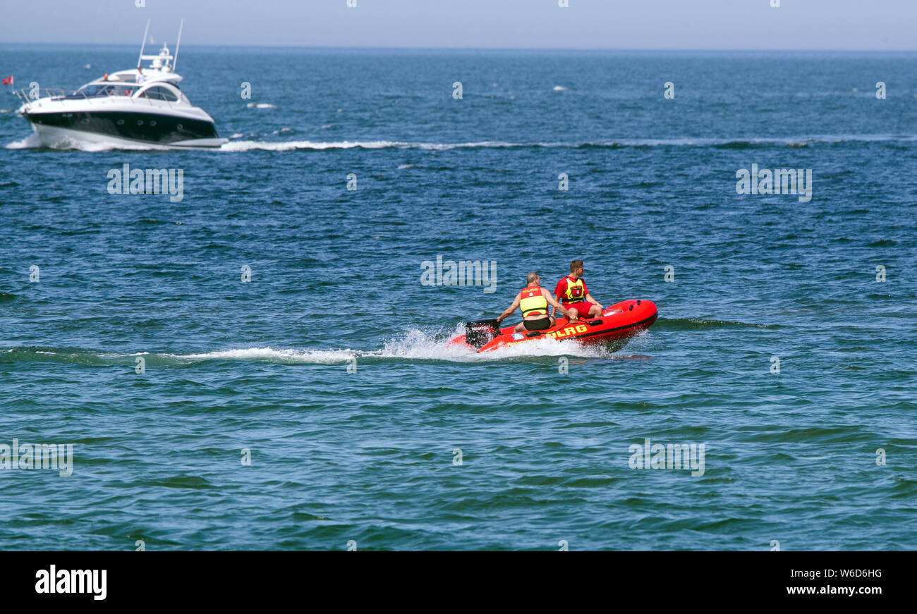 Rerik, Germany. 24th July, 2019. Lifeguards of the Deutsche ...