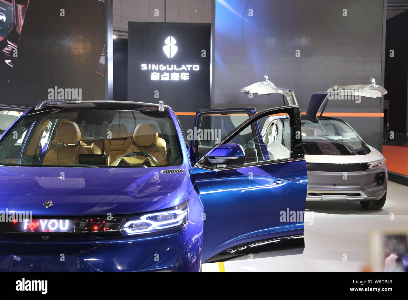 --FILE--View of the stand of Singulato during the 17th Shanghai ...