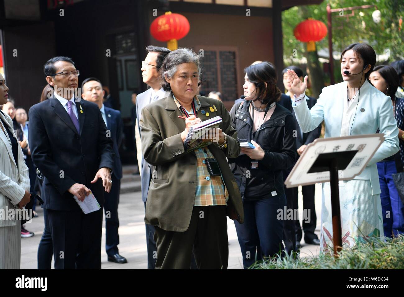 Thai Princess Maha Chakri Sirindhorn visits the San Su Temple in ...