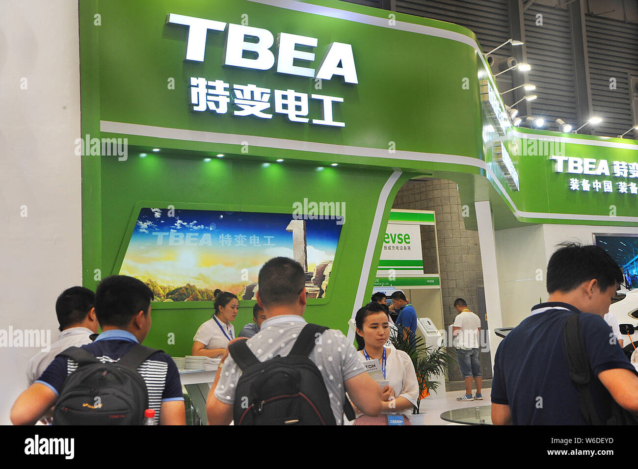 Tbea sunoasis hi-res stock photography and images - Alamy
