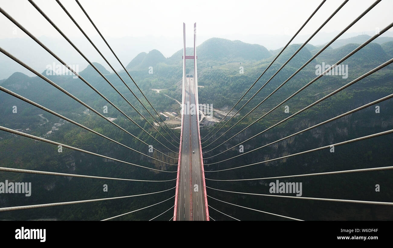 Yachi river bridge in guizhou, china hi-res stock photography and ...