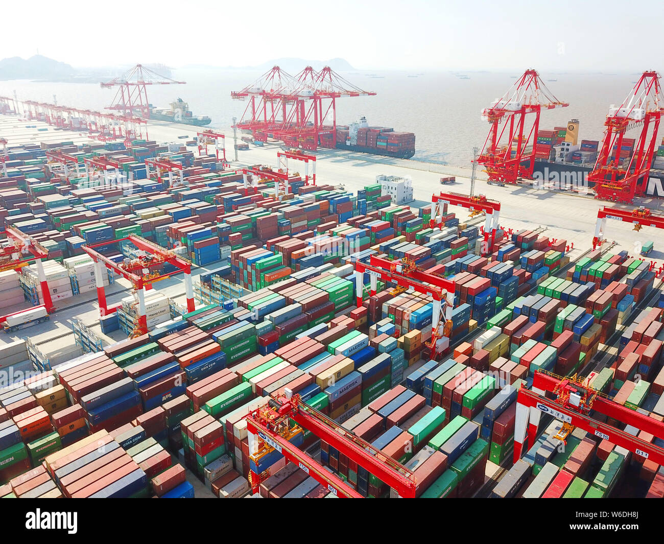 Yangshan port aerial hi-res stock photography and images - Alamy