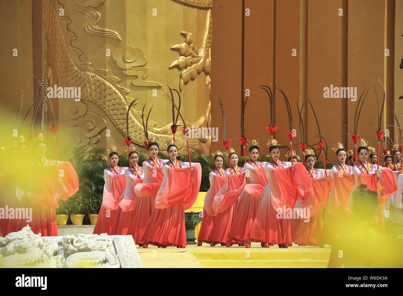 A ceremony paying homage to Huang Di, or Yellow Emperor, who is ...
